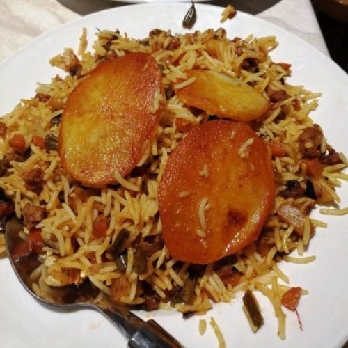 Iranian mixed rice | Polo | برنج مخلوط - Vegan Middle East